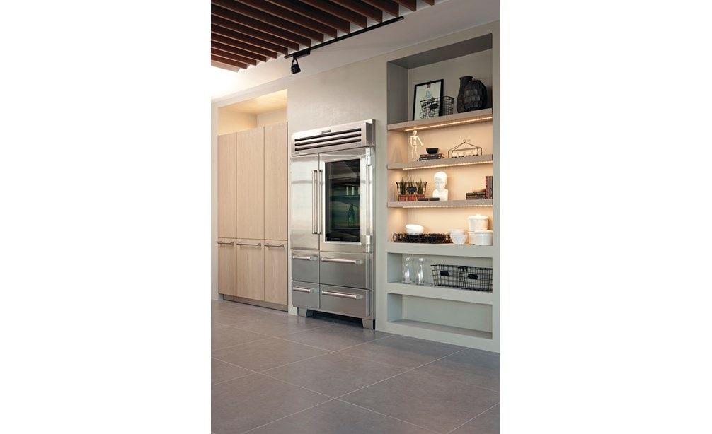 Sub-Zero 122 cm PRO Refrigerator/Freezer with Glass Door (ICBPRO4850G)