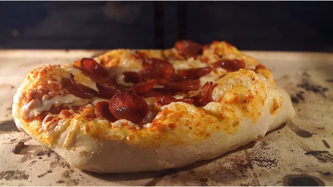 Bakestone Pizza | Dual Fuel Range | Sub-Zero and Wolf Videos